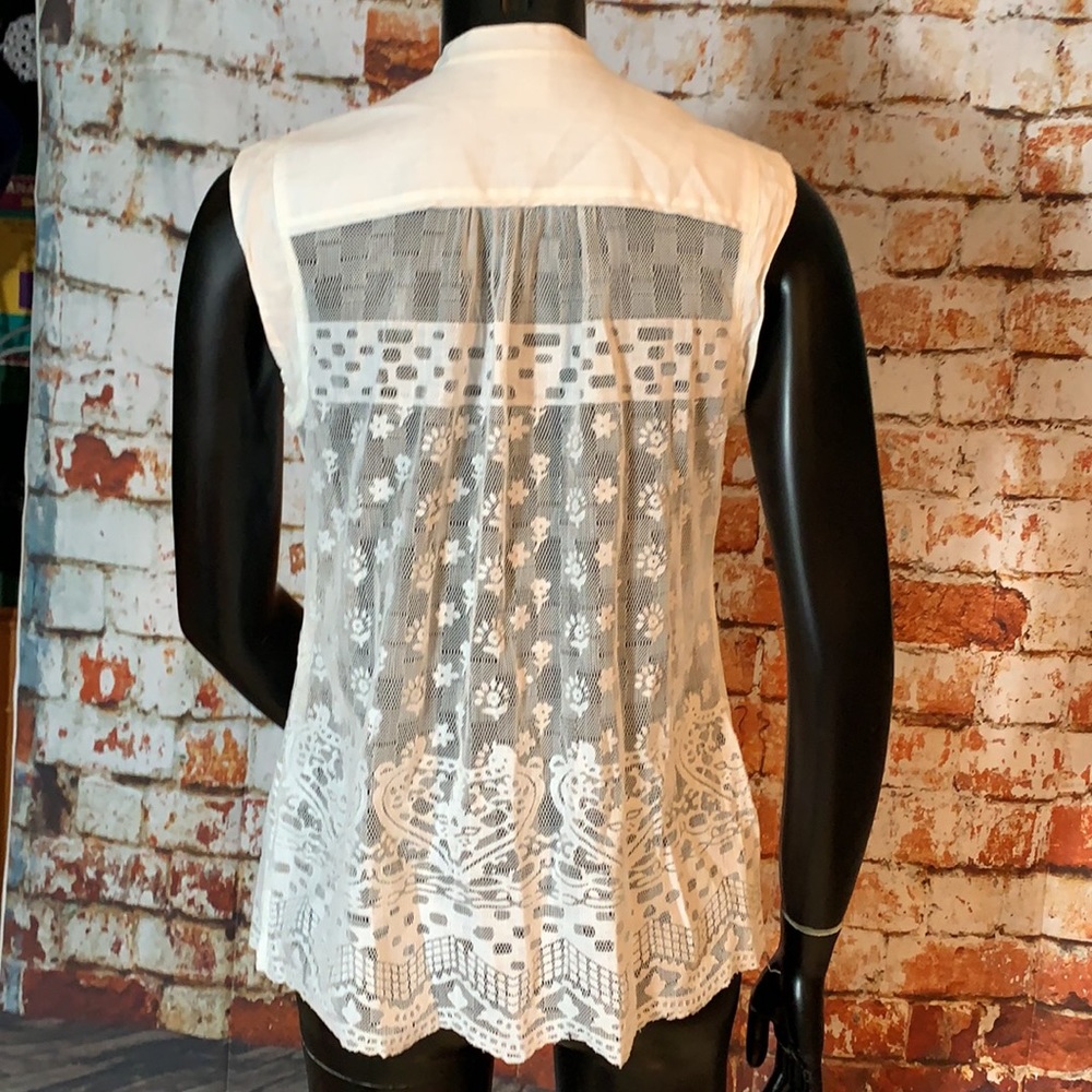 Cabi Prudence White Lace Blouse - Gem